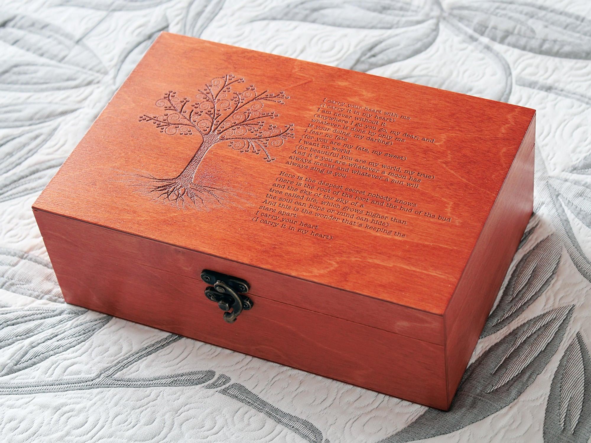 Engraved poem on wooden jewelry box, Cummings poem on memory box ...